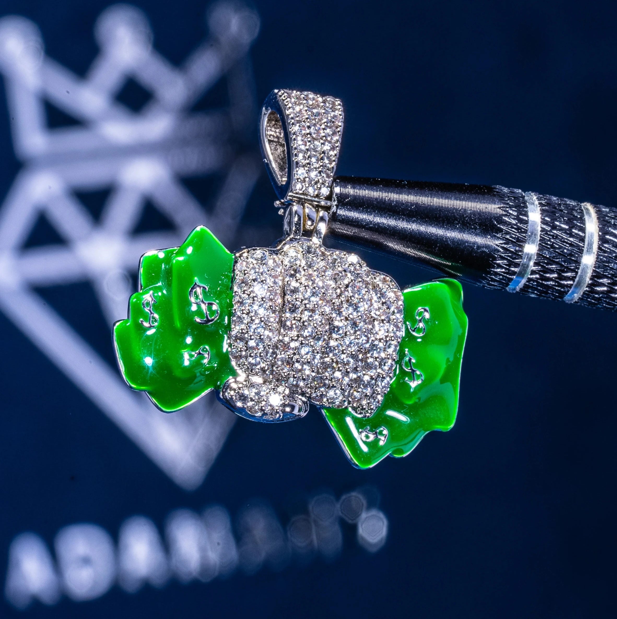 Money Grab Pendant - White Gold – Adamans