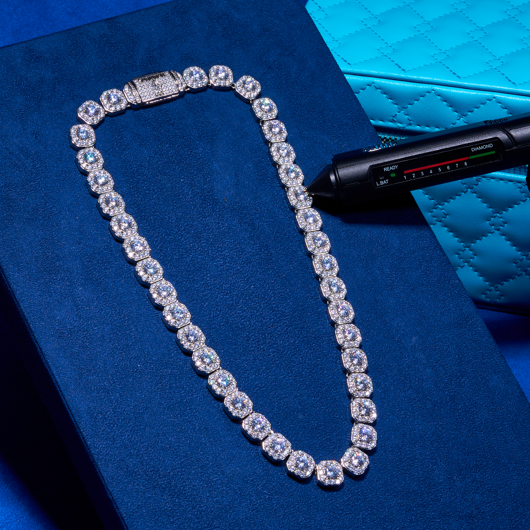 VVS Moissanite Chains – Adamans